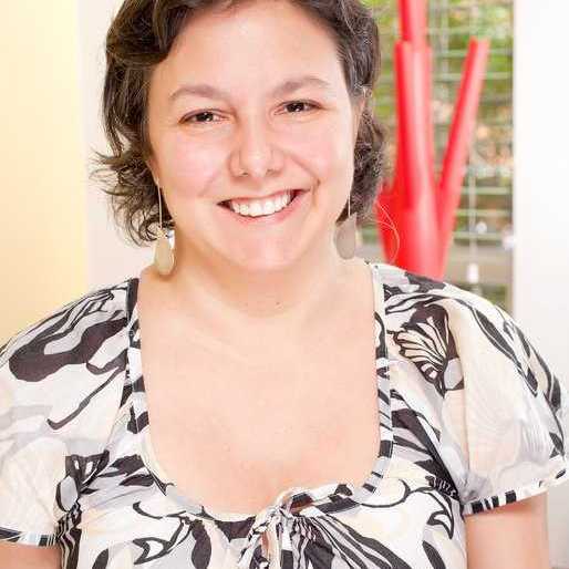 Paulina Velez - FOROALFA